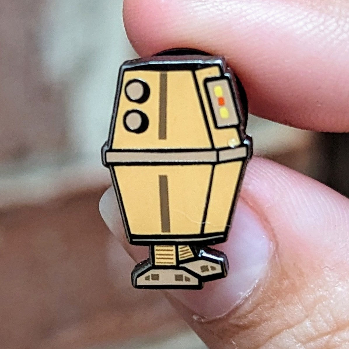 Mini Batch Robot Pin – hanspins